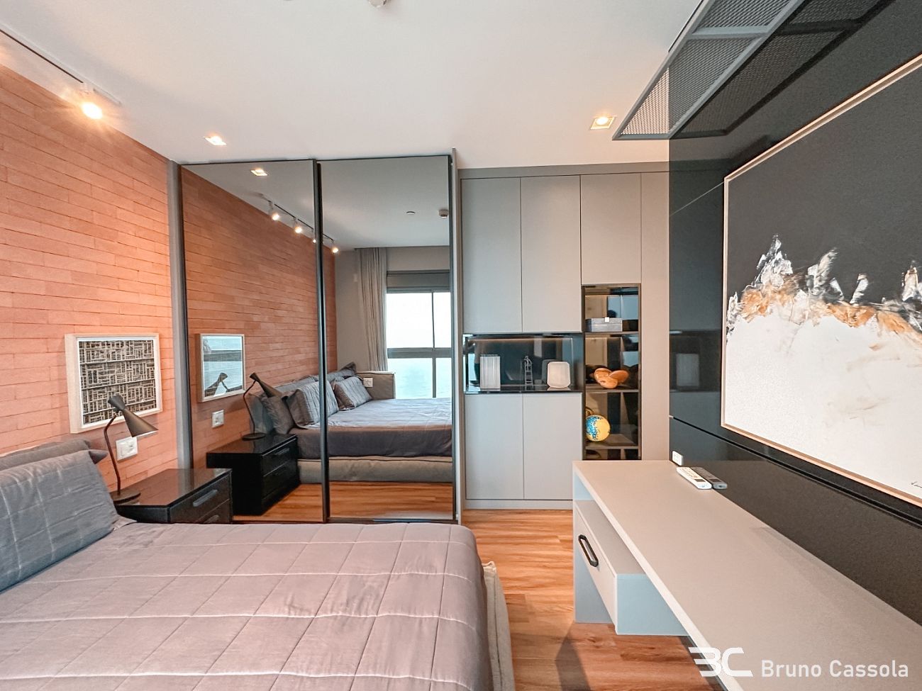 NEW YORK APARTAMENTS | EMBRAED: Andar muito alto, 4 suítes