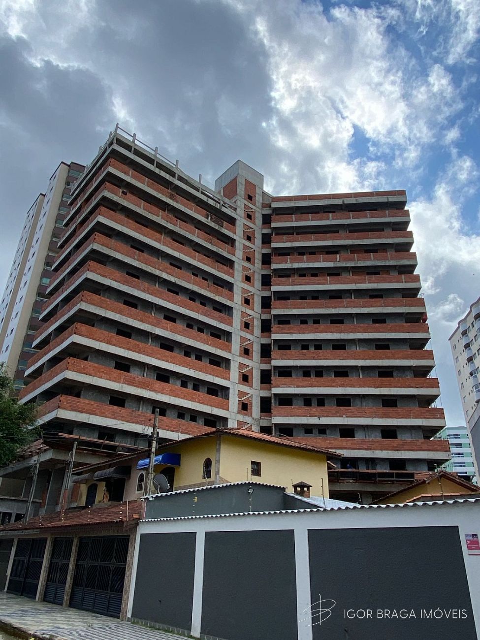 Apartamento no Edifício Beach Park à Venda em Praia Grande - BELÍSSIMO APARTAMENTO, À 150m DO ...