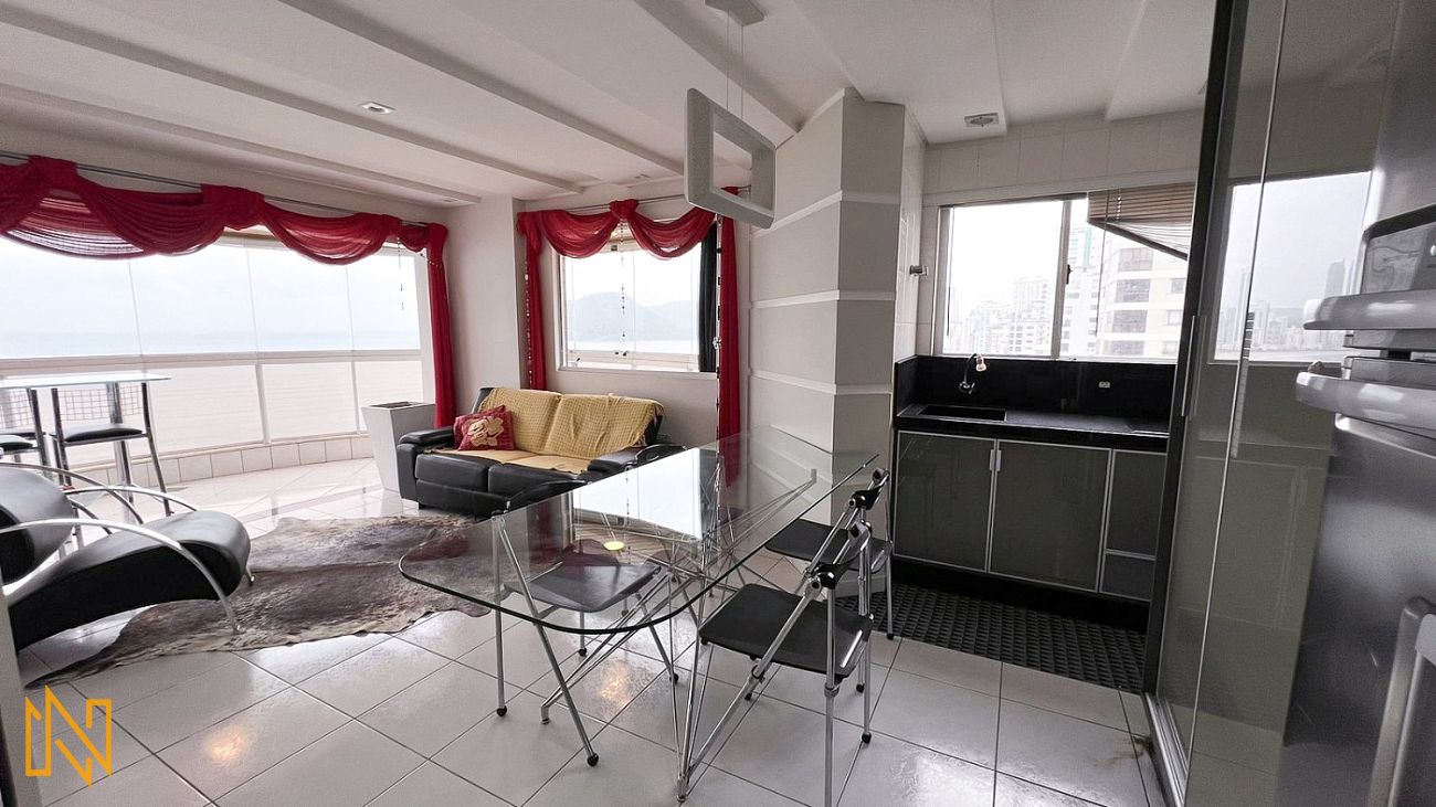 Apartamento no Edifício Marques de Olinda à Venda - Apartamento Frente Mar com 2 dormitórios e 2 ...